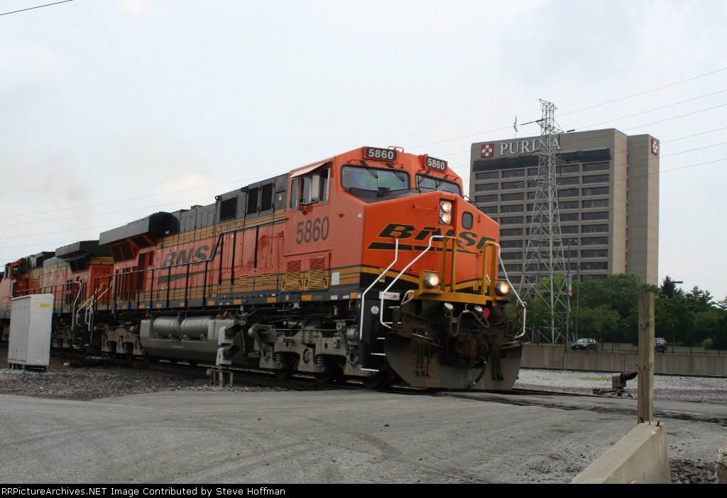 BNSF 5860